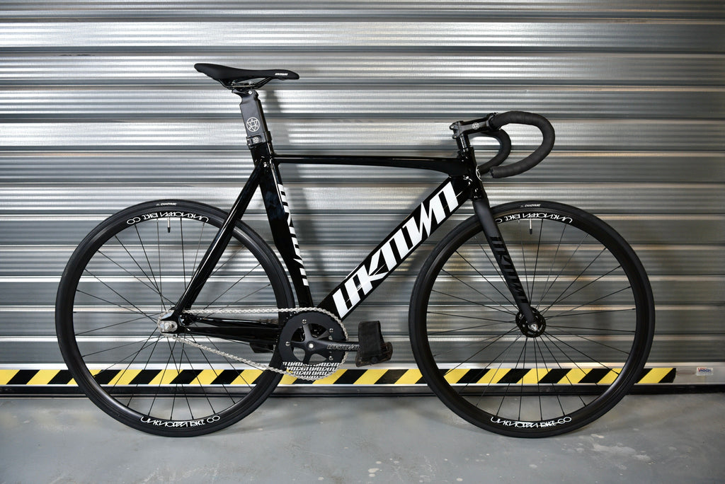 UNKNOWN SINGULARITY FIXED GEAR | Complete Bicycle | Unknown Bikes EU ...